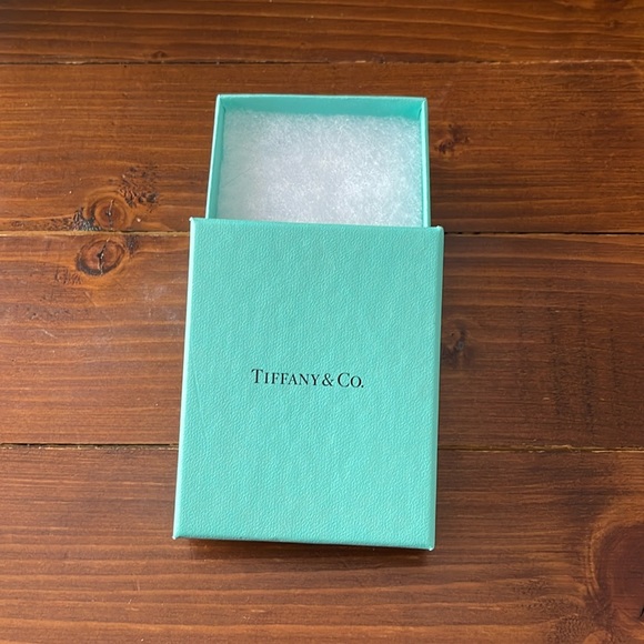 Tiffany & Co. | Jewelry | Tiffany Co Gift Box | Poshmark
